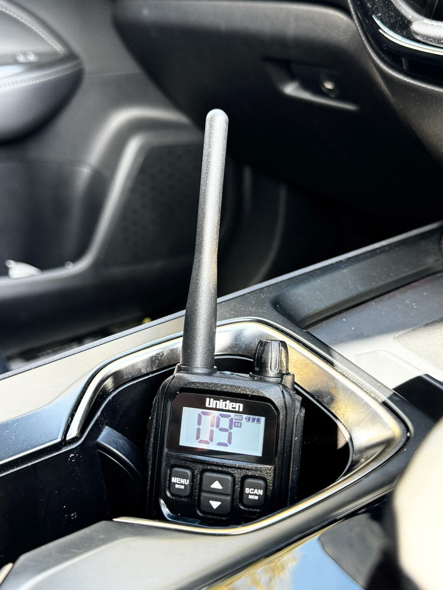 UH825-2TP 2 Watt UHF Handheld 2-Way Radio Tradies Pack – Uniden